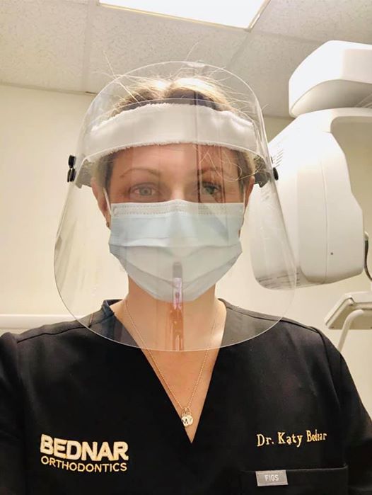 Help our health heroes and win i-Mask prizes in World Squash Day selfie ...